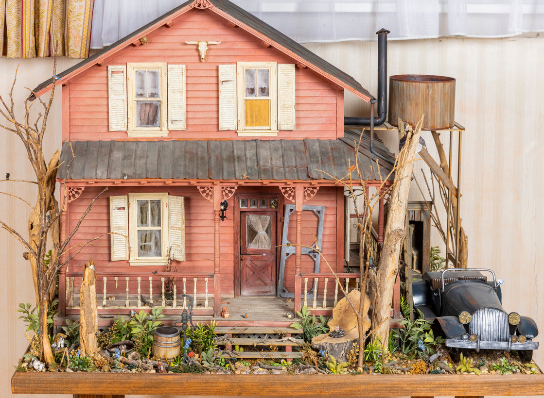 Spooky Dollhouse By Ursula Sauerberg – Karen's Dollhouse Shop