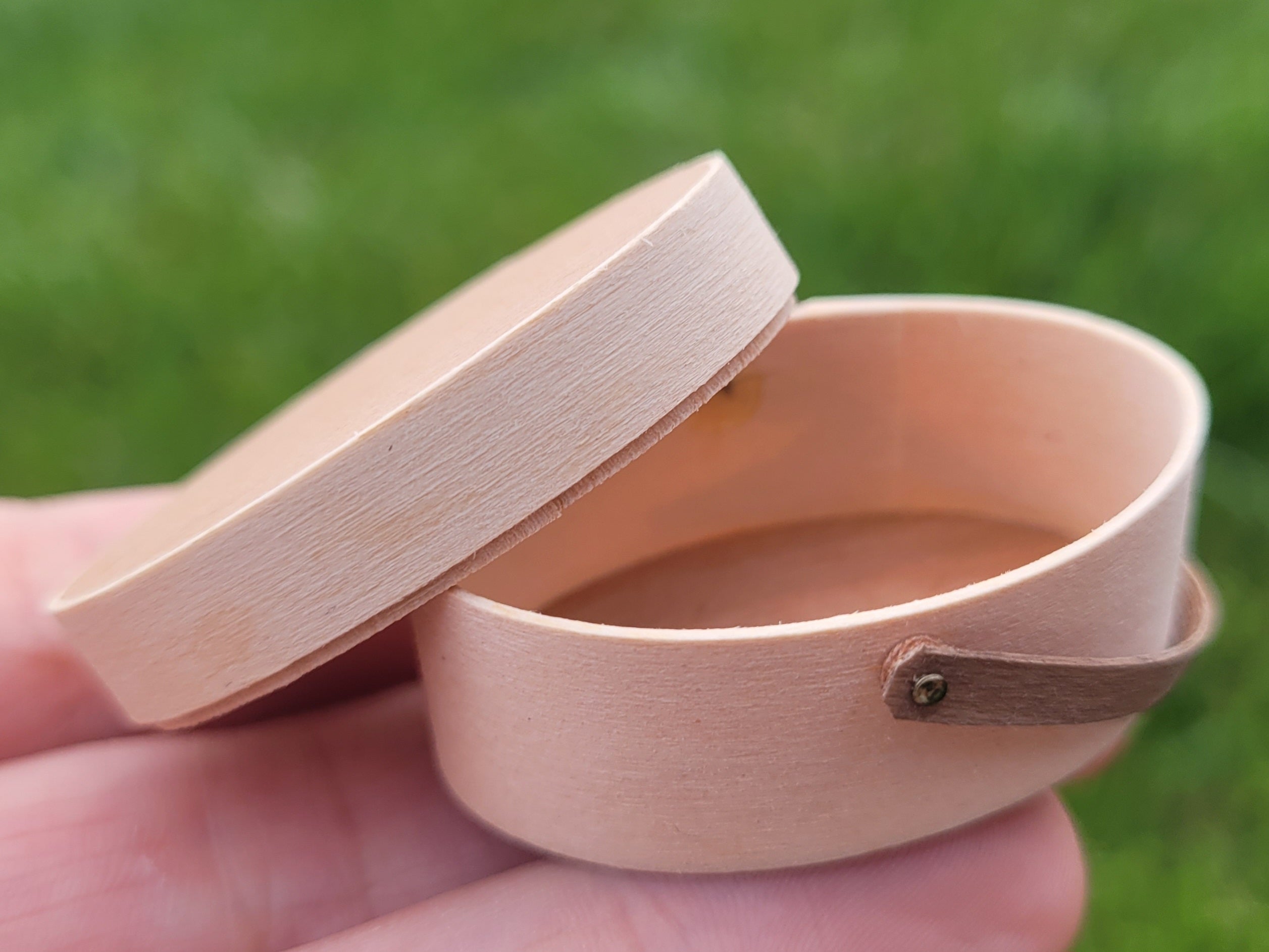 Al Chandronnait – Oval Shaker Box with Adjustable Handle – Karen's ...